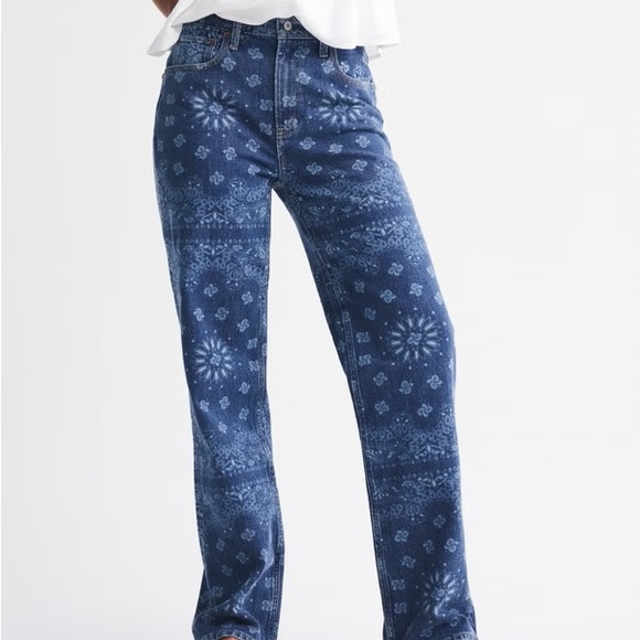 Abercrombie & Fitch | Jeans | Nwt Curve Love High Rise 9s Relaxed ...